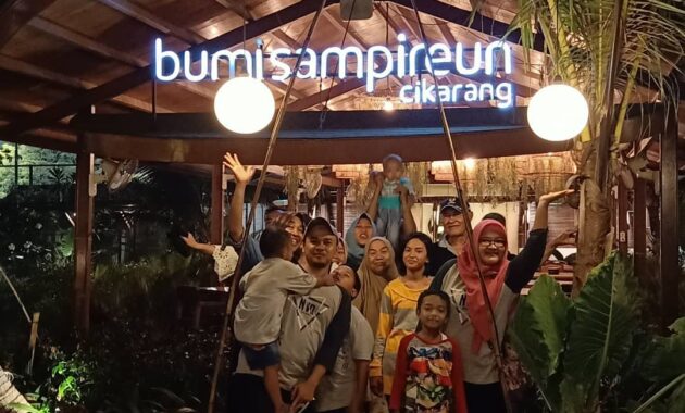 Bumi Sampireun Cikarang, Restoran Bernuansa Alam Sunda yang Familiable ...