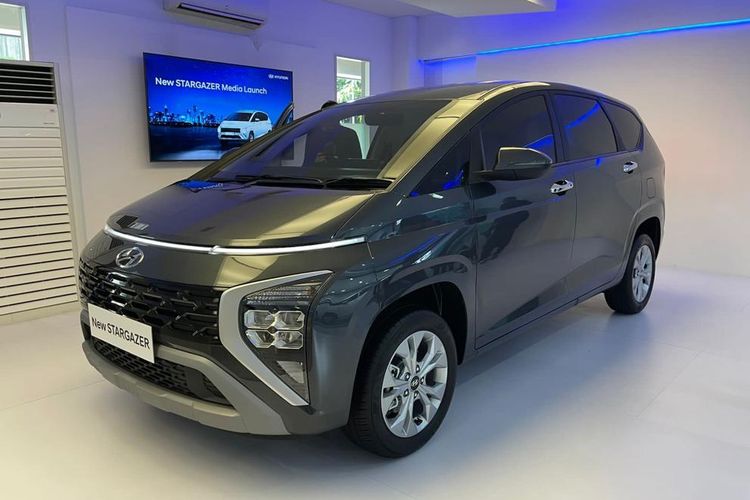 Daftar Harga LMPV Baru Bulan Ini, Banyak Tawaran Menarik - AlongWalker