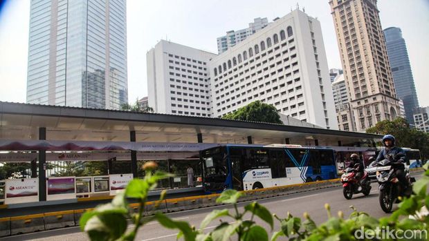 Ini 4 Spot Foto Estetik di Halte TransJakarta yang Wajib Dikunjungi ...