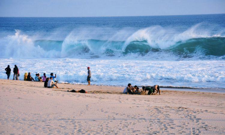 Top 16+ Pantai di Dekat Bandung Terhits & Terbaik yg Instagramable ...