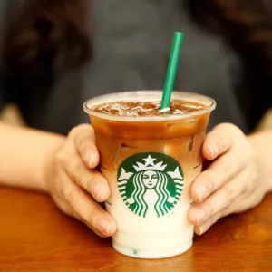 Daftar Menu Starbucks: Rekomendasi Kopi Terbaik dan Harganya - AlongWalker