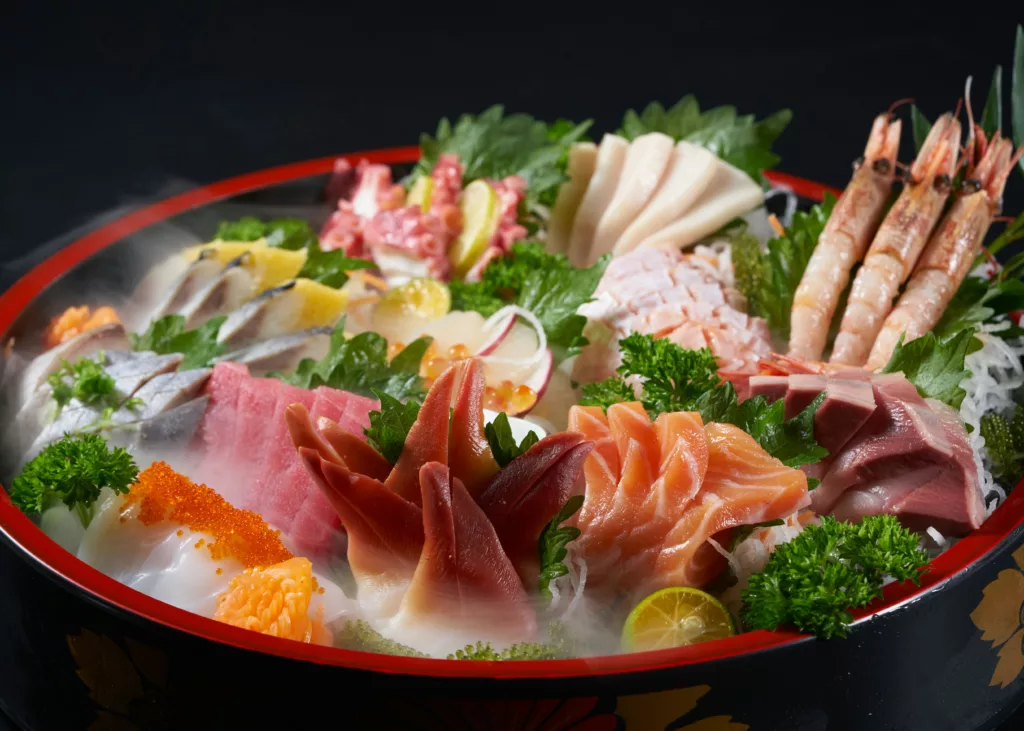 Mengenal Sashimi dan 11 Ragam Jenisnya yang Populer - AlongWalker
