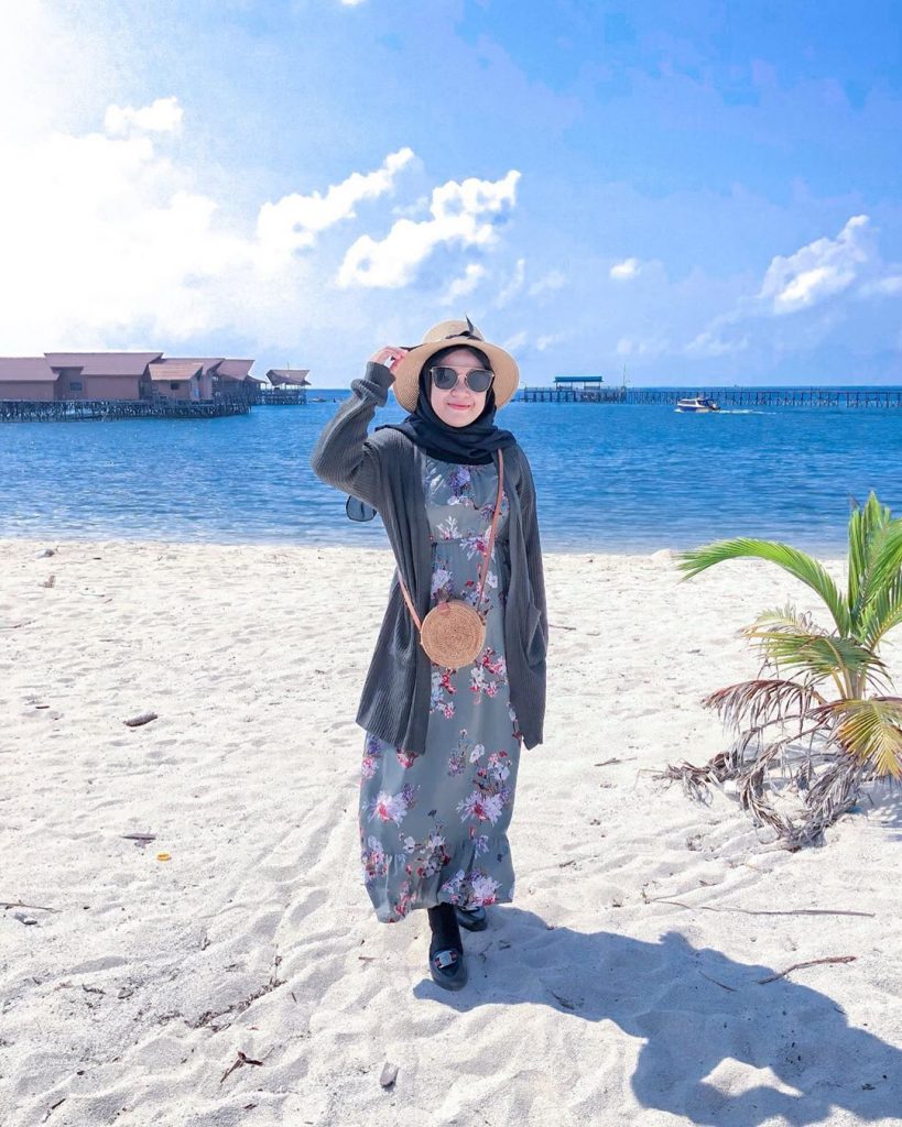 Menikmati Keindahan Pulau Derawan Di Kalimantan Timur - AlongWalker