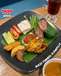 Menu MM Juice 2024: Gak Cuma Jus, Ada juga Makanan Khas Indonesia ...