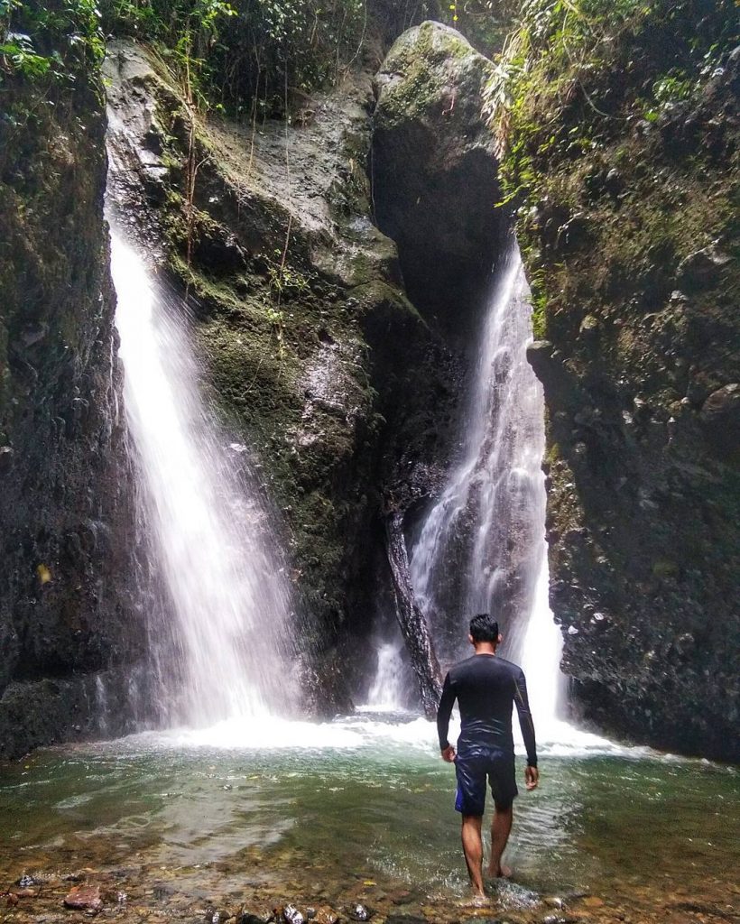 Review, Lokasi, Dan Harga Tiket Air Terjun Kedung Malam - AlongWalker