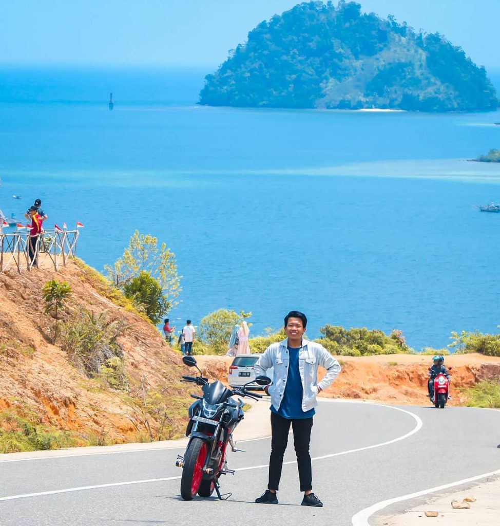 Review, Lokasi, Dan Tiket Masuk Objek Wisata Mandeh - AlongWalker