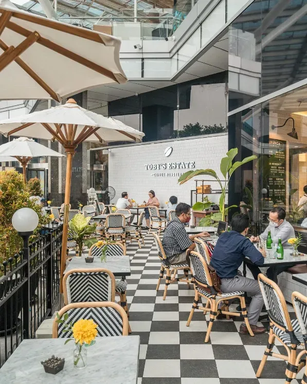 Top 10+ Cafe di Kota Kasablanka untuk Santai Sambil Belanja - AlongWalker