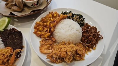 Top 10+ Pilihan Restoran di Pluit yang Menarik dan Cozy - AlongWalker
