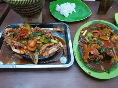 Top 10+ Pilihan Seafood Bandung Paling Lengkap - AlongWalker