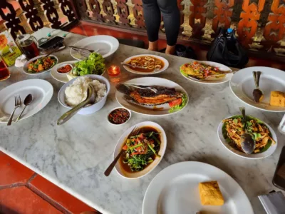 Top 10+ Rekomendasi Restoran di BSD untuk Acara Makan Keluarga ...