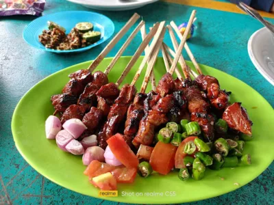 Top 10+ Sate Puncak Paling Legendaris, Super Enak! - AlongWalker