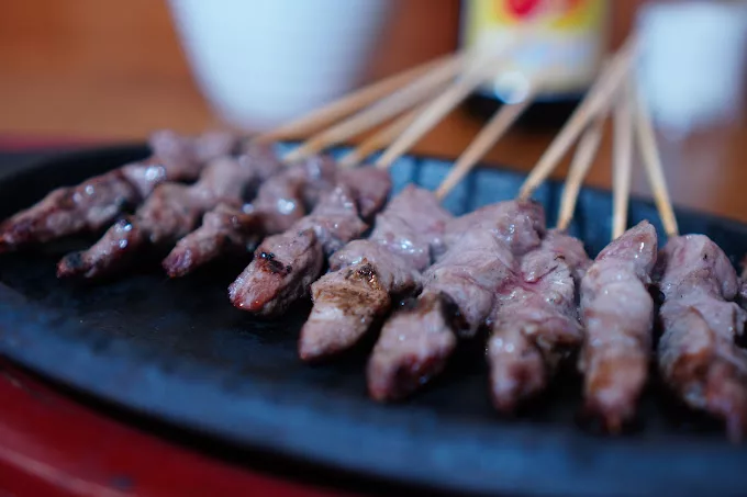 Top 10+ Sate Puncak Paling Legendaris, Super Enak! - AlongWalker