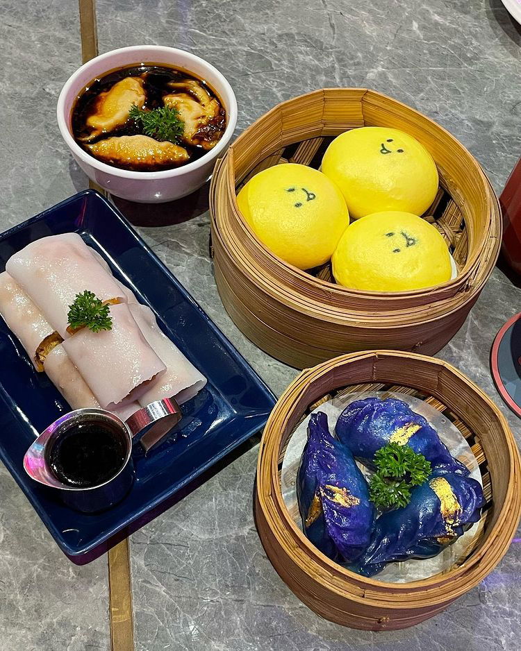 Top 10+ Tempat Terbaik Makan Dim Sum di Jakarta - AlongWalker