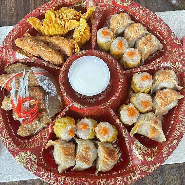 Top 10+ Tempat Terbaik Makan Dim Sum di Jakarta - AlongWalker