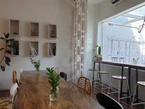 Top 11+ Cafe di Bintaro yang Cozy dan Estetik - AlongWalker