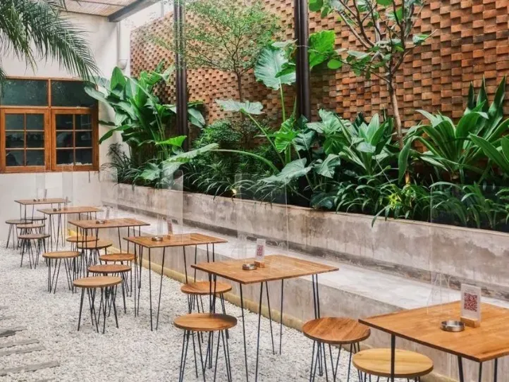 Top 15+ Cafe di Jakarta Selatan Buat Kerja sampai Hangout! - AlongWalker