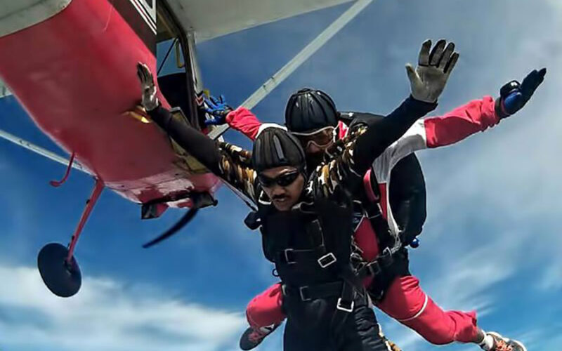Top 5+ Skydiving Places in Indonesia That Takes Your Breath Away ...