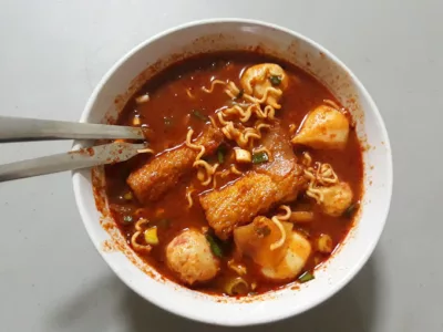 Top 6+ Rekomendasi Seblak Jakarta yang Paling Enak dan Favorit ...