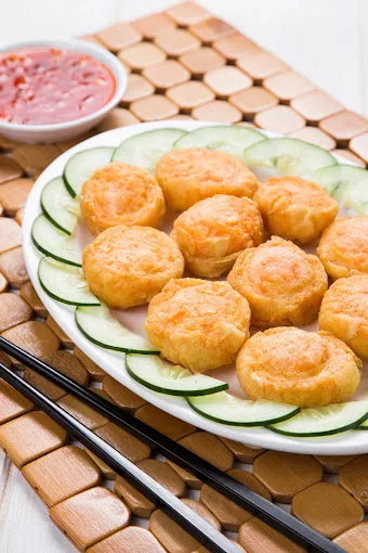 Top 6+ Restoran di Tomang dengan Ragam Menu yang Lezat - AlongWalker