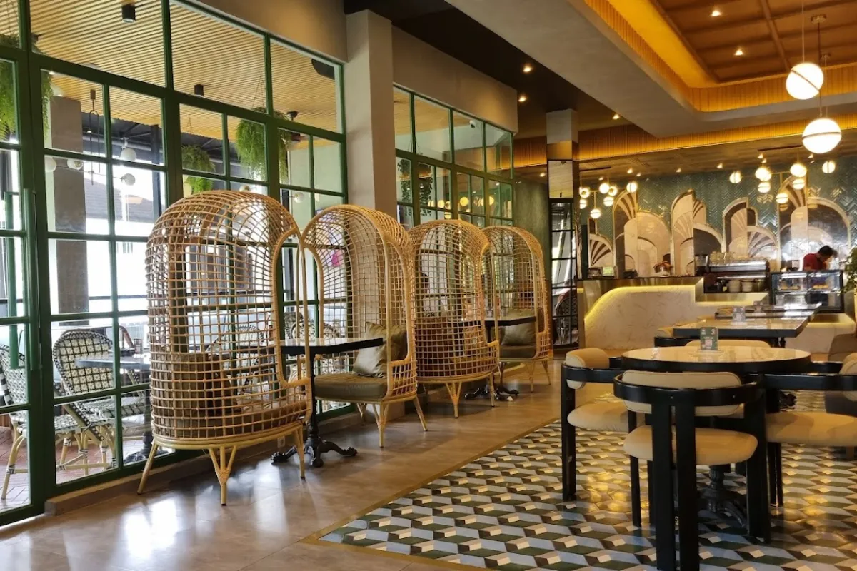 Top 7+ Cafe di Hertasning: Makanan Enak, Tempat Nyaman - AlongWalker