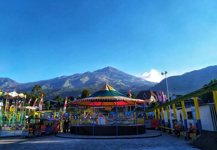 Top 7+ Fun Things to Do at the Beautiful Ketapanrame Village - AlongWalker