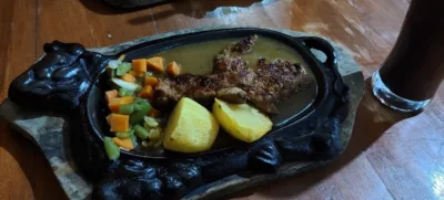 Top 7+ Restoran Steak di Batam yang Paling Hits dan Lezat - AlongWalker