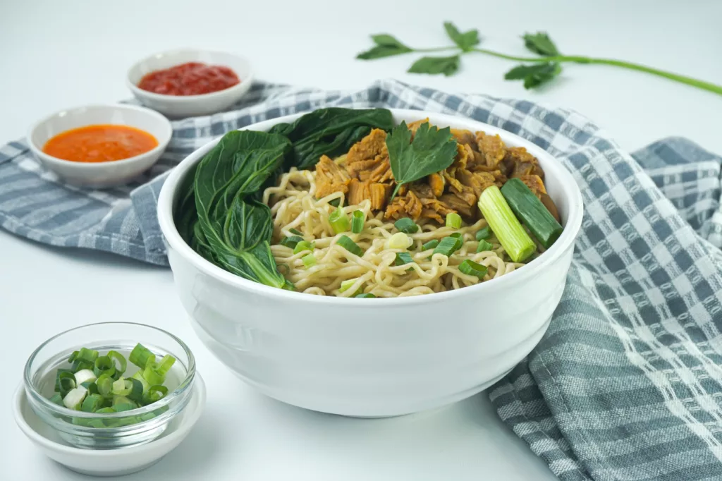 Top 7+ Tempat Makan Mie Ayam di Malang, Harganya Bersahabat! - AlongWalker