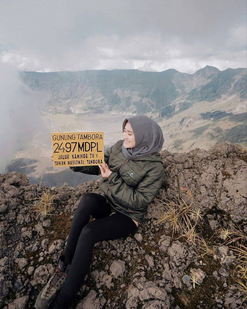 Top 8+ Tempat Wisata Yang Wajib Dikunjungi Di Dompu - AlongWalker
