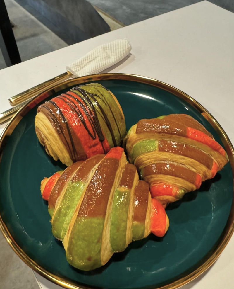 5 Bakery dengan Roti Artisan Enak di Jogja, Mampir Yuk! - AlongWalker